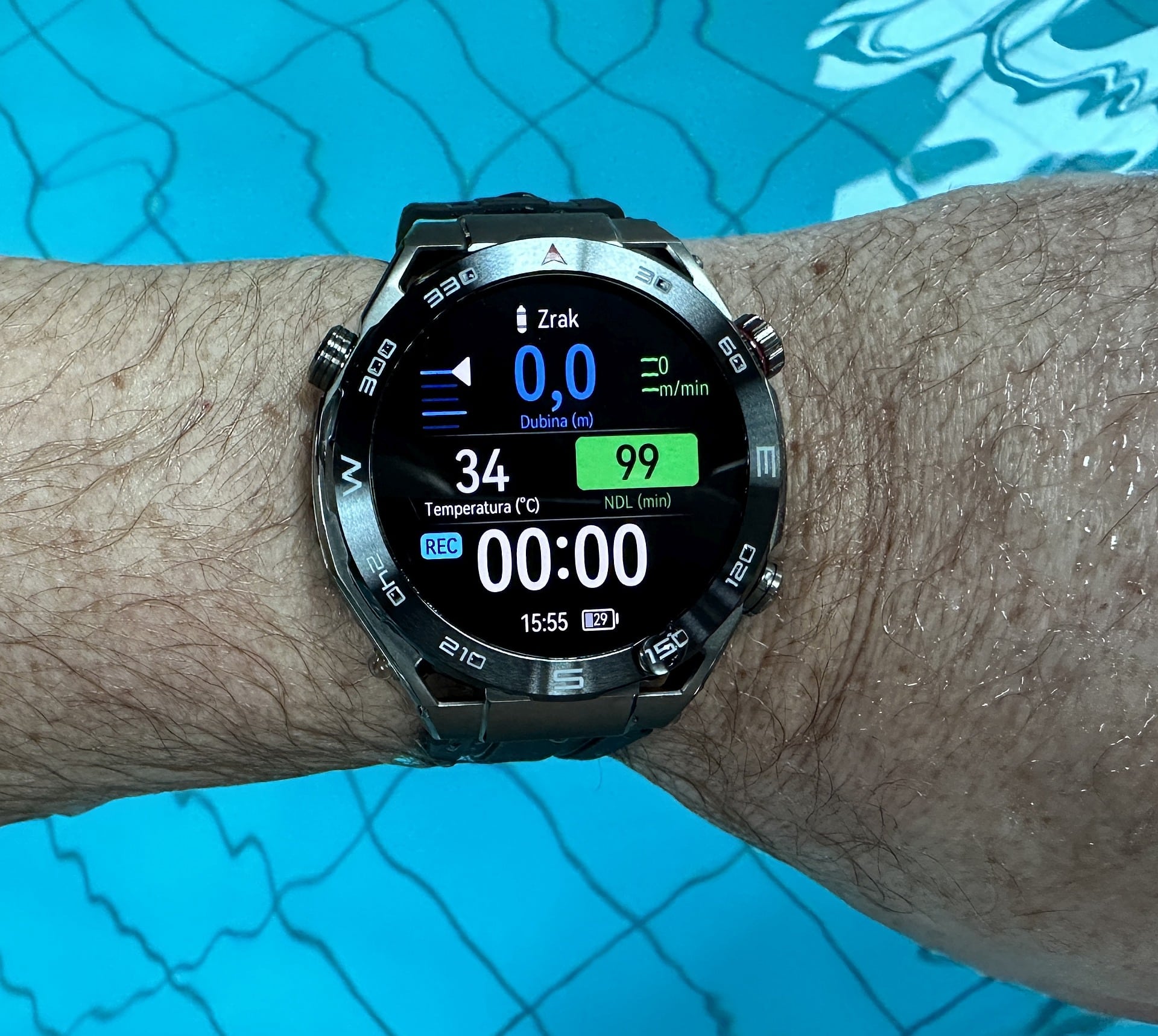 Huawei Watch Ultimate dobio novu nadogradnju sa oznakom 4.2.0.103 - evo ...